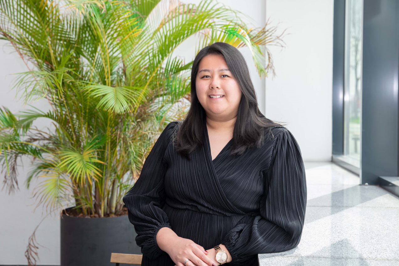 Ting-Ting Jin | Rieken & Oomen